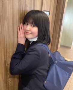 【画像】池田レイラが可愛くなった！可愛くなった理由は歯列矯正？痩せたから？